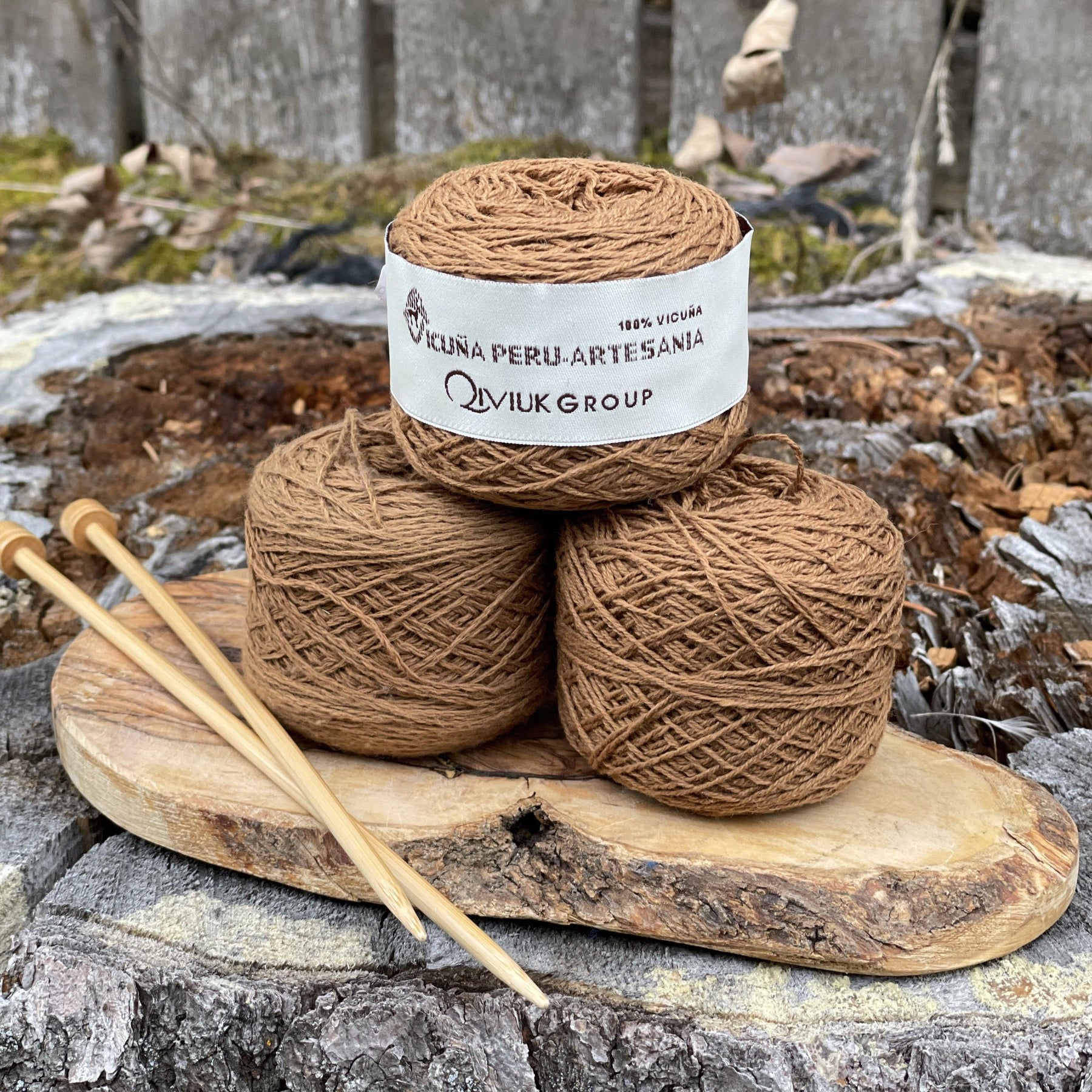 Pure Vicuna: 100% Vicuna Yarn – Windy Valley Muskox