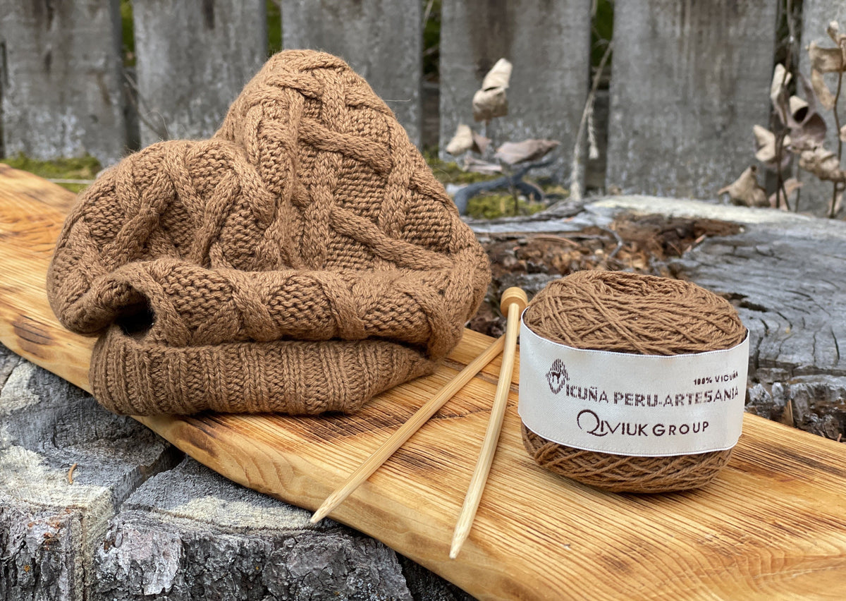 Pure Vicuna: 100% Vicuna Yarn – Windy Valley Muskox